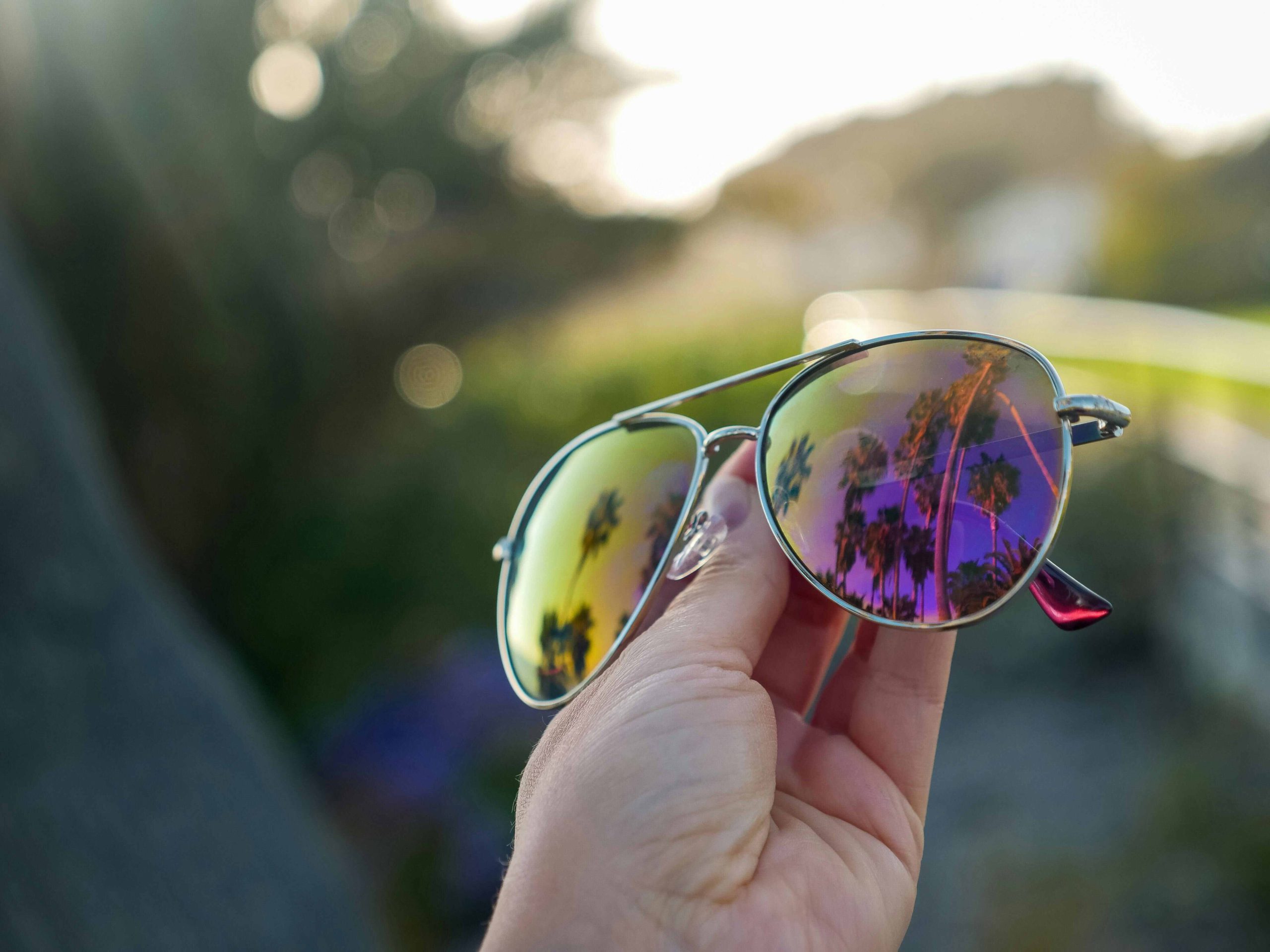 Polarized vs Non-Polarized Lenses: What’s the Difference? - Daily ...