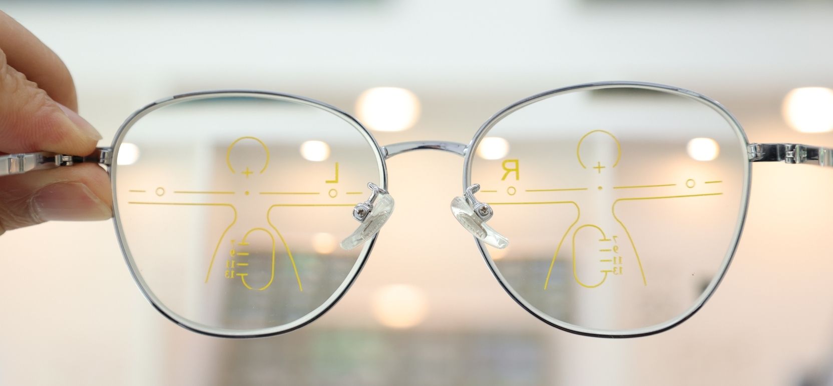 6 Ways to Incorporate Technology in Eyewear in 2025 - Daily EyewearDigest