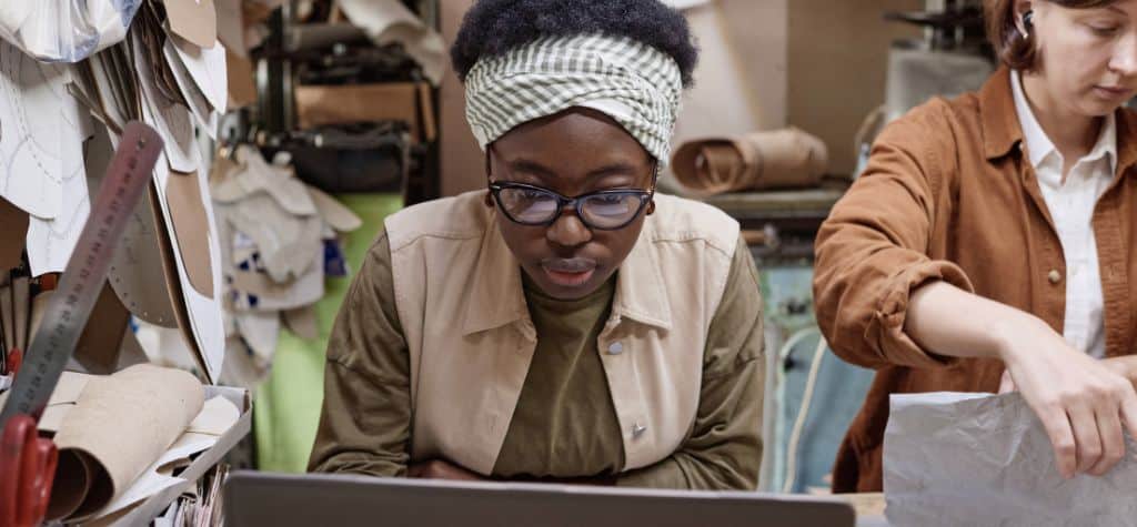 Still Struggling with Nose Marks in 2025? Here’s How to Stop Them ...