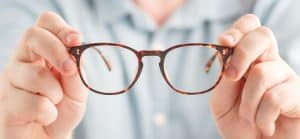 12 Fascinating Steps in How Glasses Are Made: Behind-the-Scenes - Daily ...