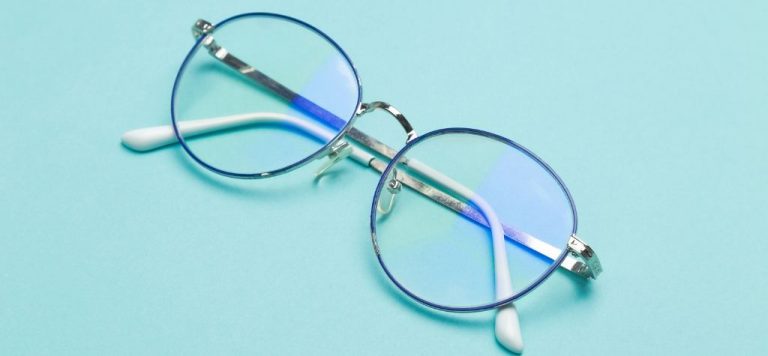 The 2025 Sleep Experiment: Do Blue‑Light Blockers Really Boost REM ...