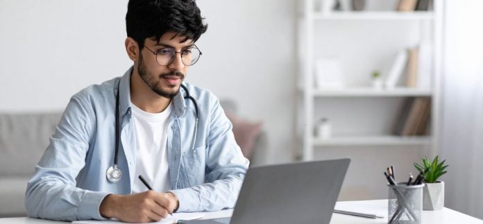 6 Things Online Eye Exams Can and Can’t Catch - Daily EyewearDigest