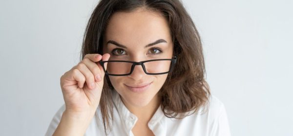 What the Bridge Width on Your Glasses Really Means - Daily EyewearDigest
